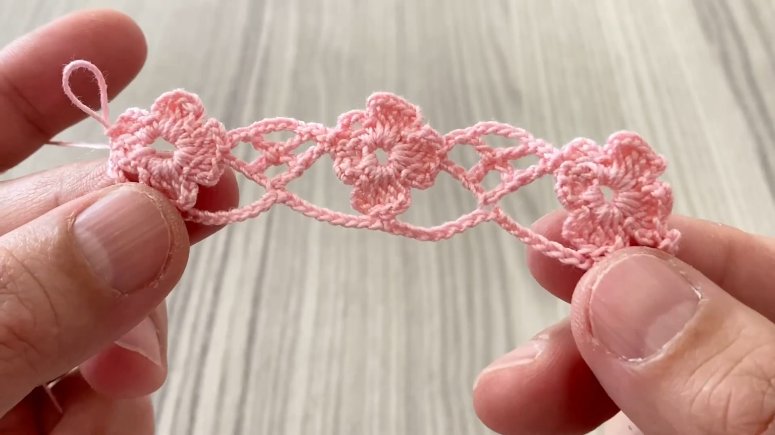 🌷 The "Flowering Trellis Lace" Stitch: An Original Pattern for Elegant ...