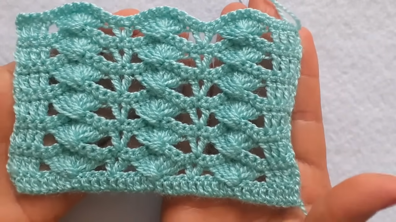 🌟 The Interlocking Basketweave Motif: A Detailed Crochet Pattern ...