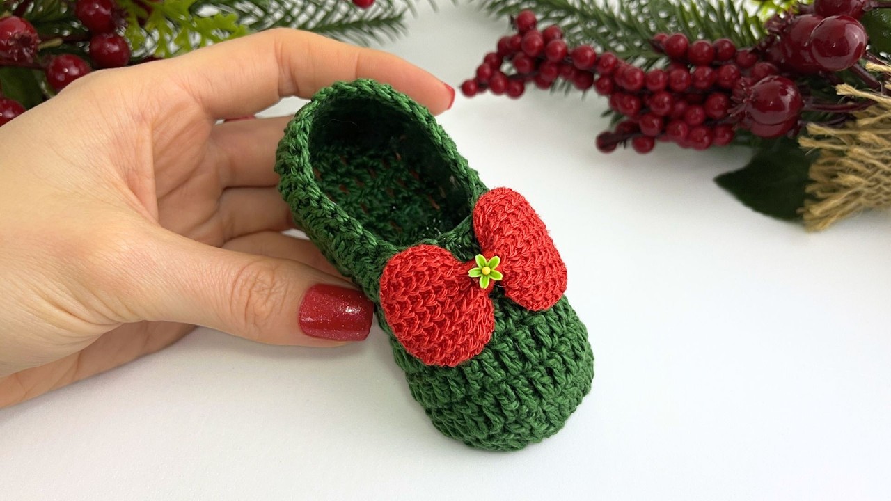 The Sweetheart Crochet Bootie: An Easy & Elegant Pattern - Crochet4U